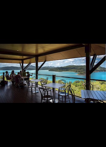 Sails Restaurant | Luxury Resort Hamilton Island